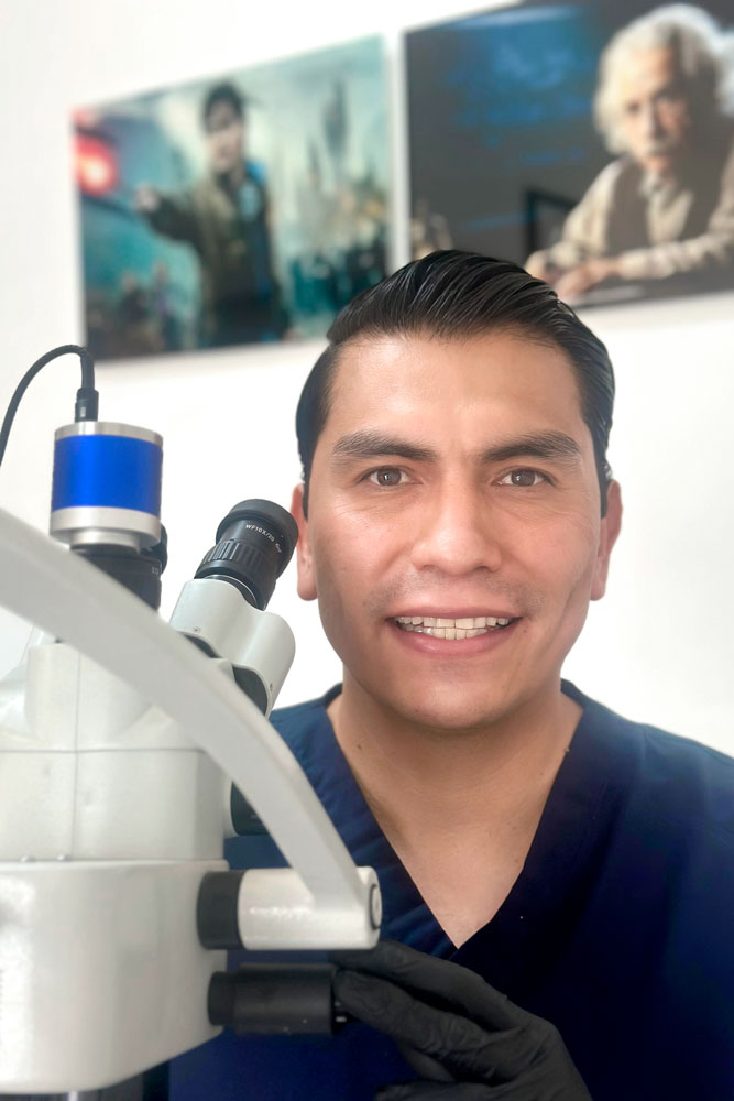 Dr. Manuel Alejandro | Endodoncia Microscópica